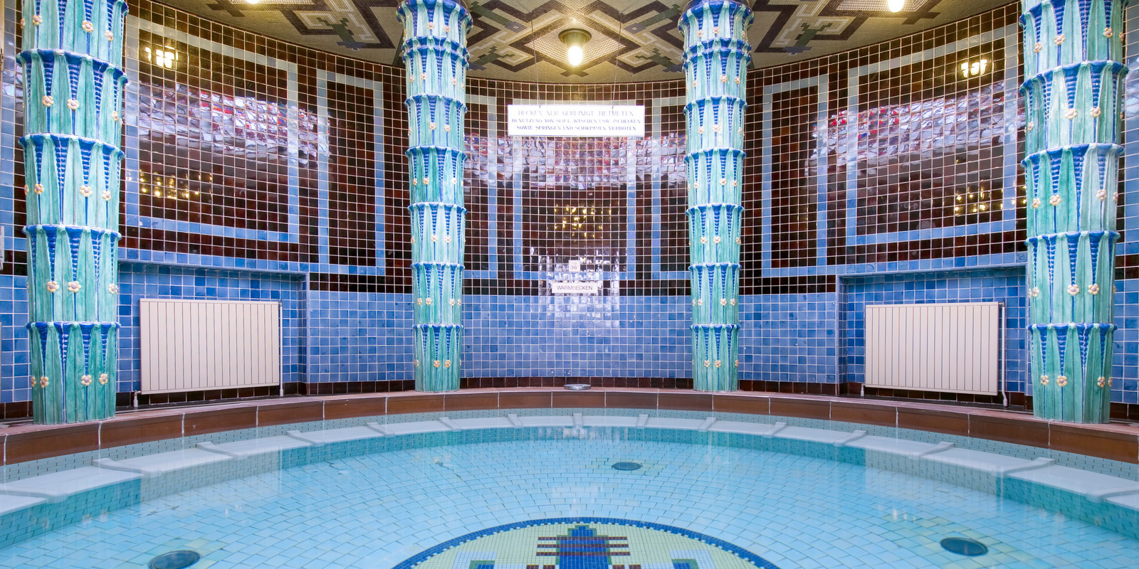 Amalienbad Vienna - RAKO